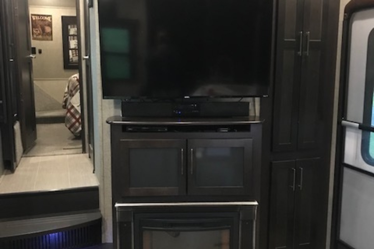 2017 Keystone Raptor 352TS in Danville, GA